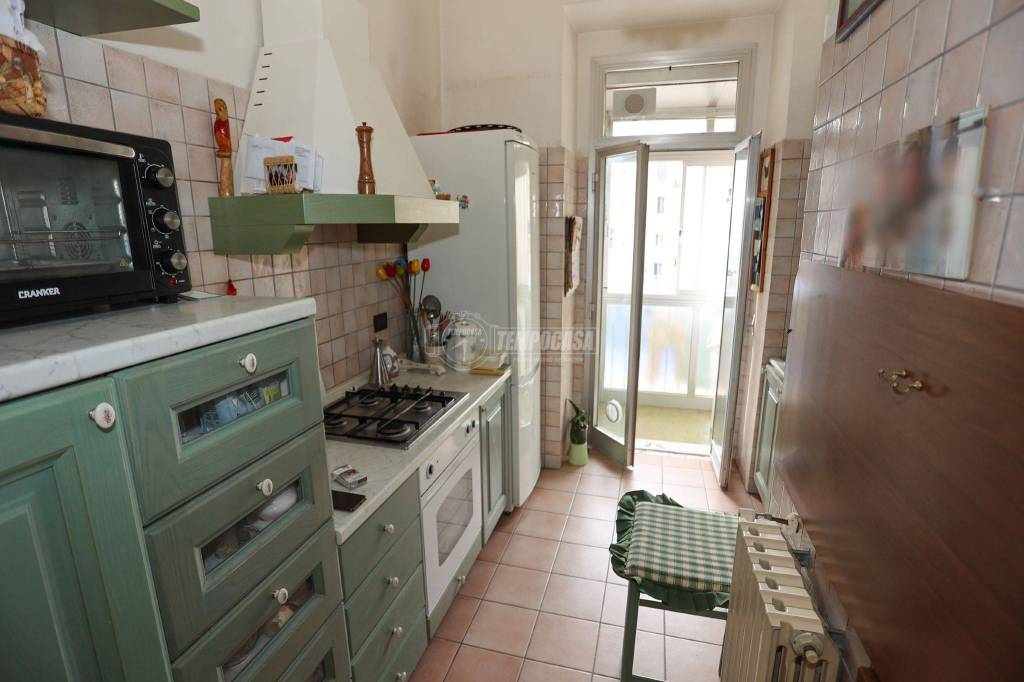 Appartamento in vendita a Bari via tanzi 17
