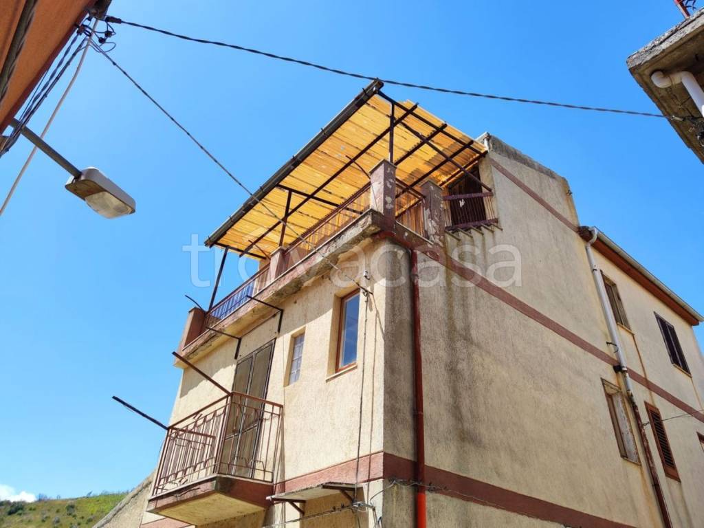 Villa in vendita a Bompietro via Messineo, 42