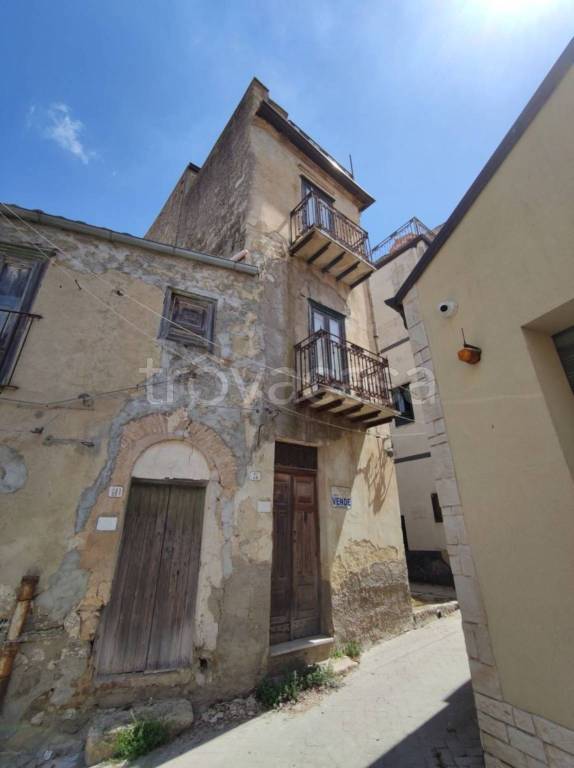 Villa in vendita a Bompietro via Ferrandina Locati, 10