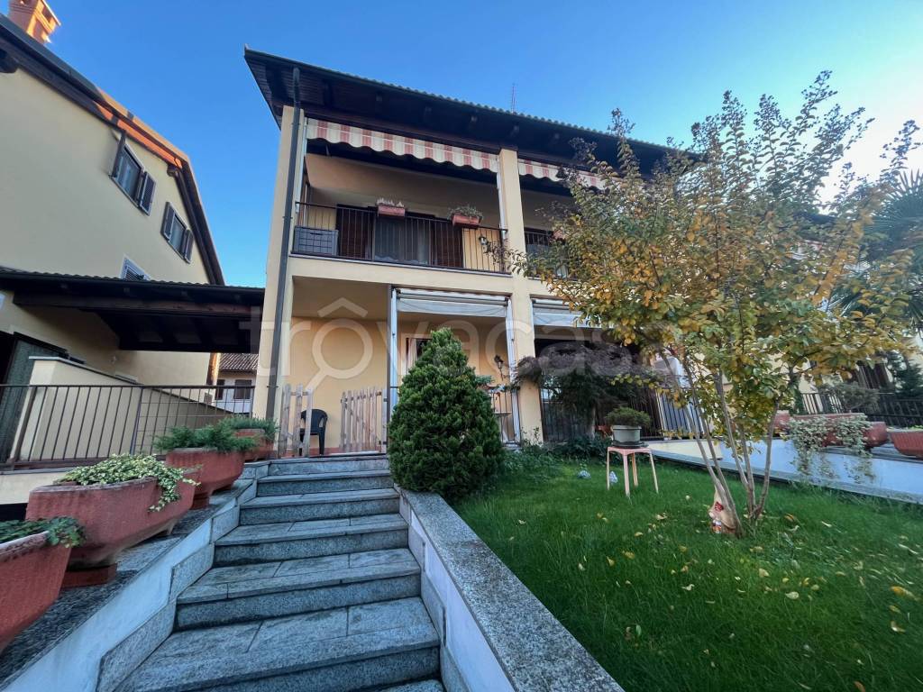 Appartamento in vendita a Carmagnola via Don Michelangelo Pizzio, 64