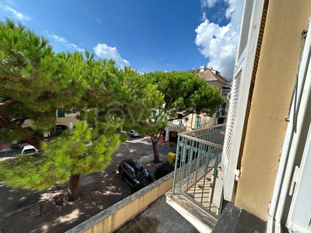 Appartamento in vendita a Loano via delle Peschiere, 41