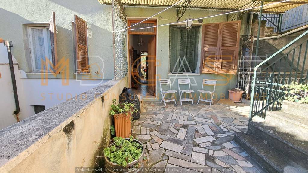Casa Indipendente in vendita a Castelvecchio di Rocca Barbena via Maggiore, 2