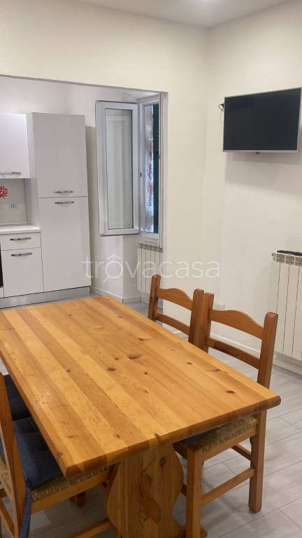 Appartamento in vendita a Imperia via Giuseppe Mazzini, 33