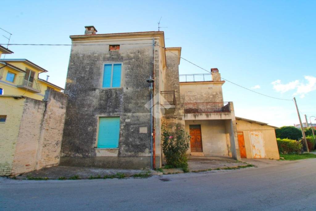 Casa Indipendente in vendita a Ortona villa san nicola, 38