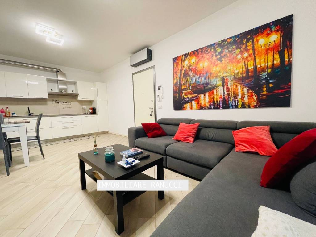 Appartamento in vendita a Bergamo via Pietro Ruggeri da Stabello, 19