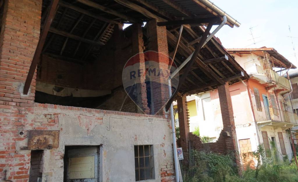 Rustico in vendita a Romentino via 4 Novembre, 39