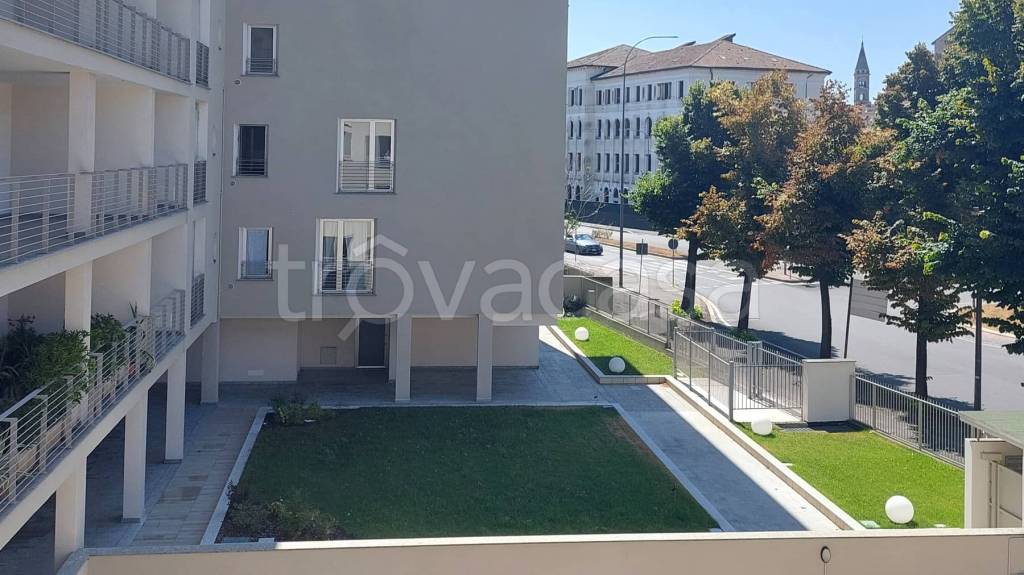 Appartamento in vendita a Piacenza via la Primogenita, 20, 29121