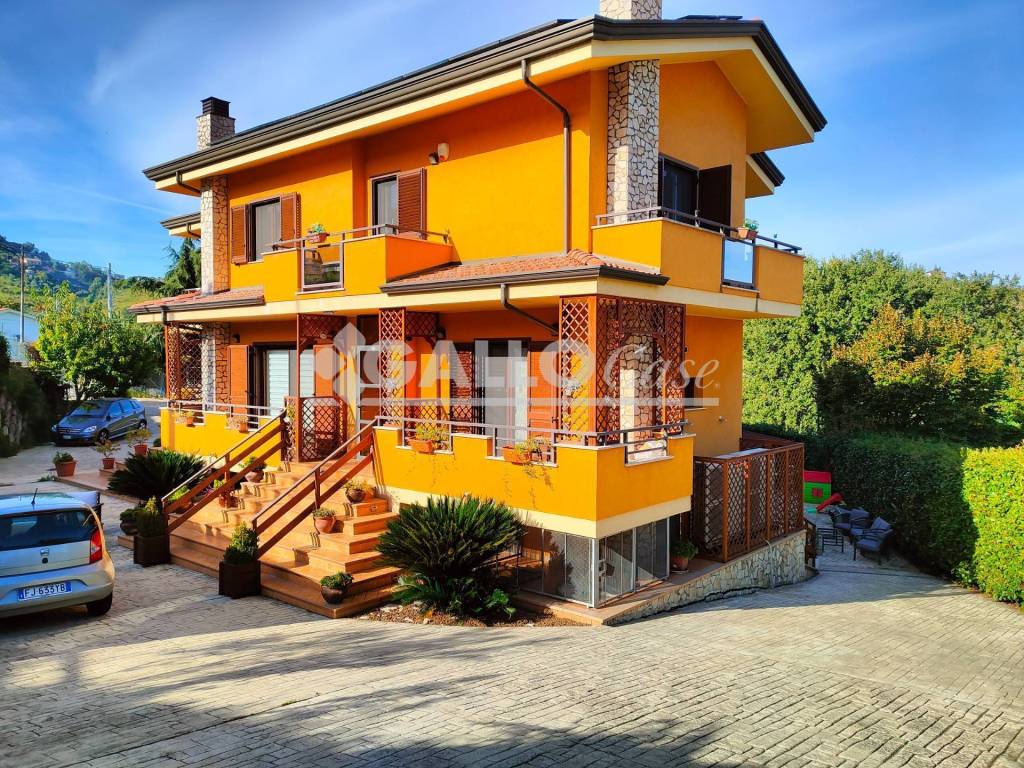 Villa in vendita a Rende via Malvitani