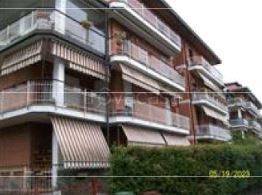 Appartamento all'asta a Cardano al Campo via Martiri di Kindù, 20