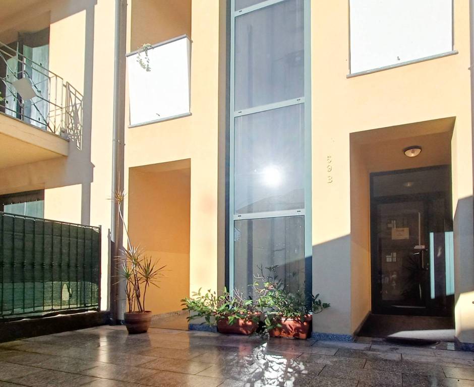 Appartamento in vendita a Gallarate via Varese