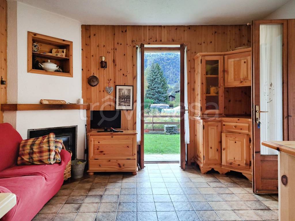 Appartamento in vendita a Morgex strada del Thovex