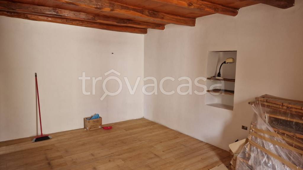 Casa Indipendente in in vendita da privato a Ovodda via Giuseppe Mannu, 1