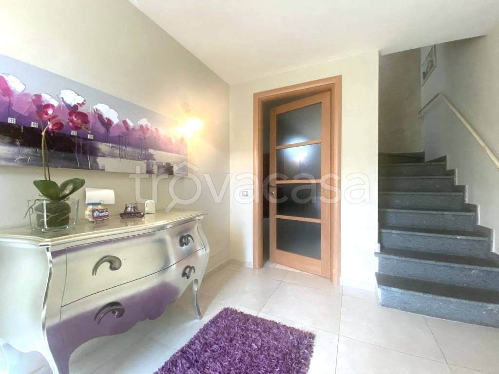 Villa a Schiera in vendita a Santa Maria a Monte via della Fonte, 8