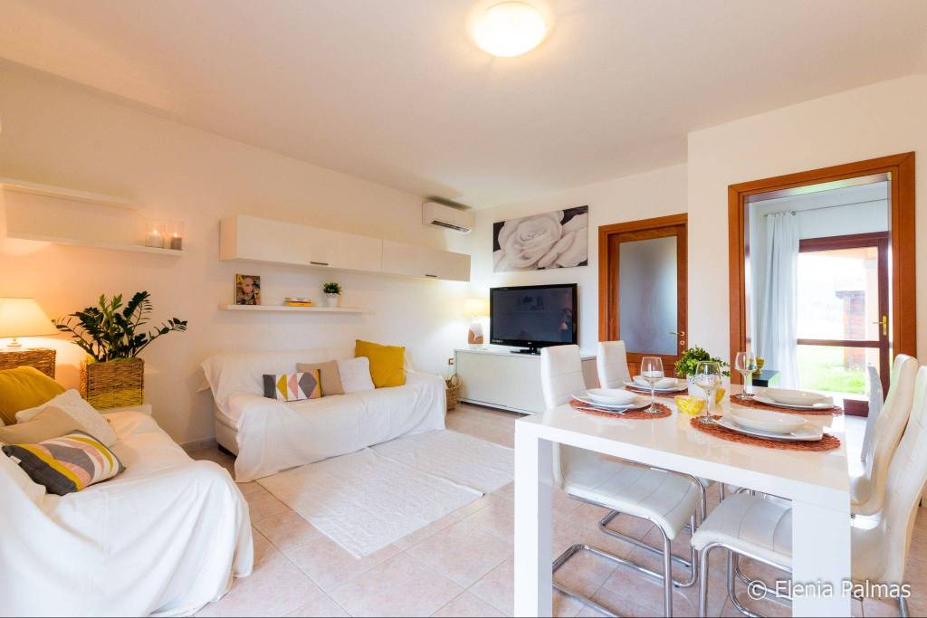 Villa a Schiera in in vendita da privato a Capoterra via Berlino, 4