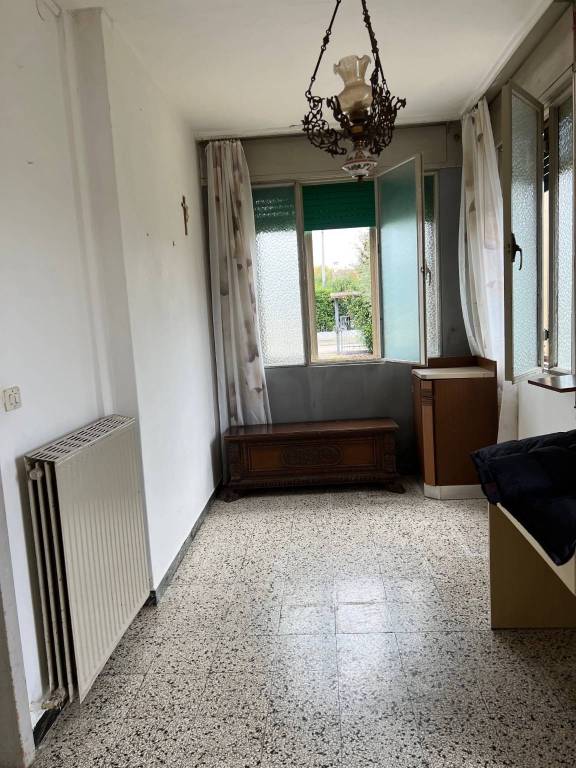 Villa in in vendita da privato a Caerano di San Marco via Camillo Benso di Cavour, 47