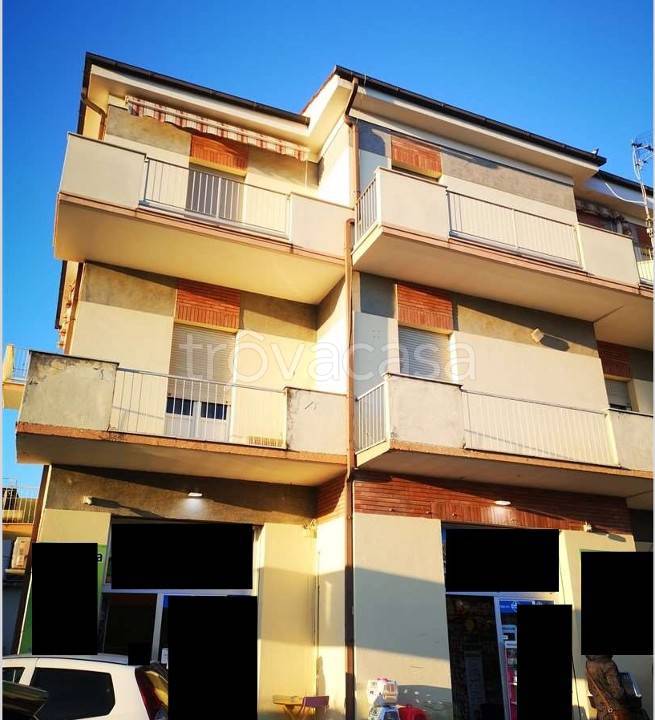 Appartamento all'asta a Collecorvino viale Italia