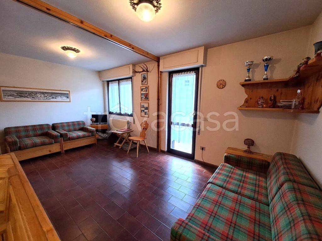 Appartamento in vendita a Caspoggio via Pizzo Scalino, 71