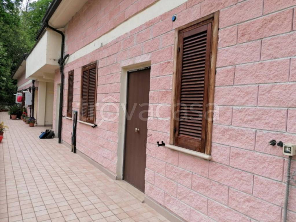 Appartamento all'asta a Poggio Mirteto via Goffredo Mameli