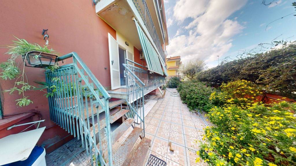 Appartamento in vendita a Castello di Cisterna via Giuseppe Mazzini 2