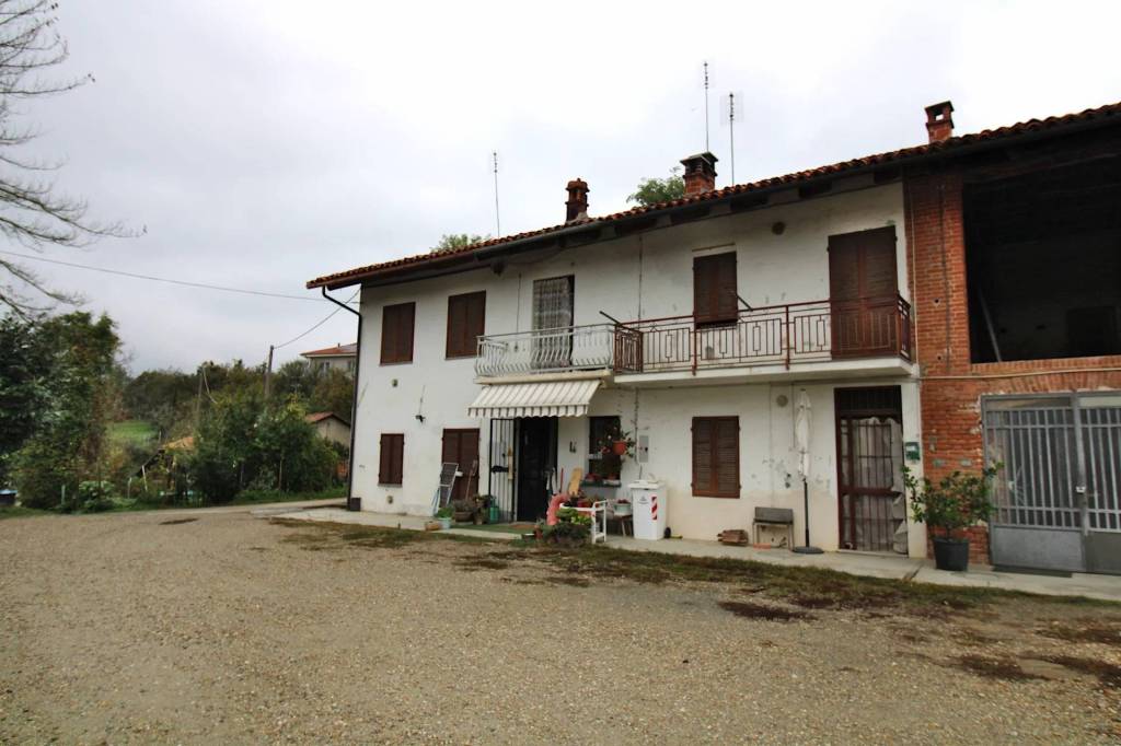 Appartamento in vendita a Monteu Roero frazione san grato