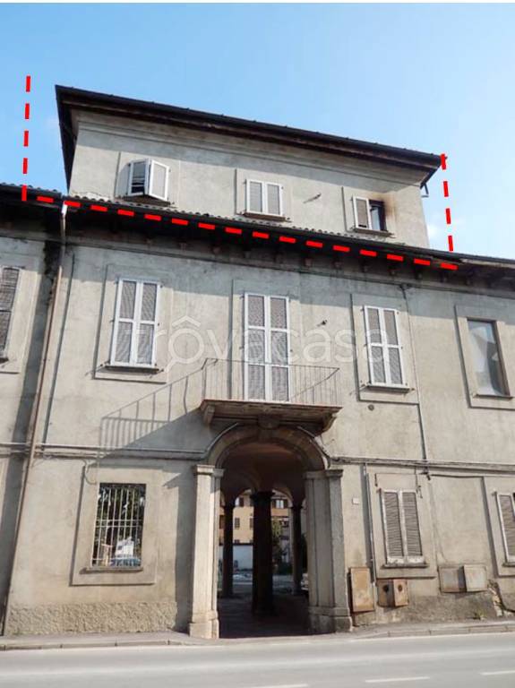 Appartamento all'asta a Merate via Xxv Aprile 191