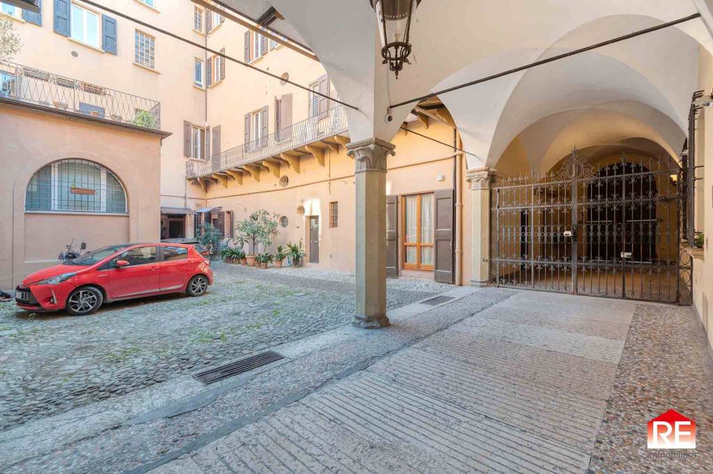 Appartamento in vendita a Bologna via Marsala, 20