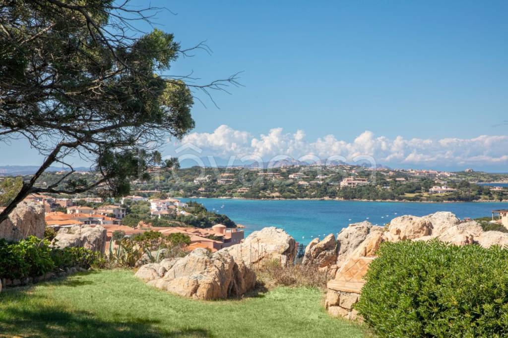 Appartamento in vendita ad Arzachena via della Goletta