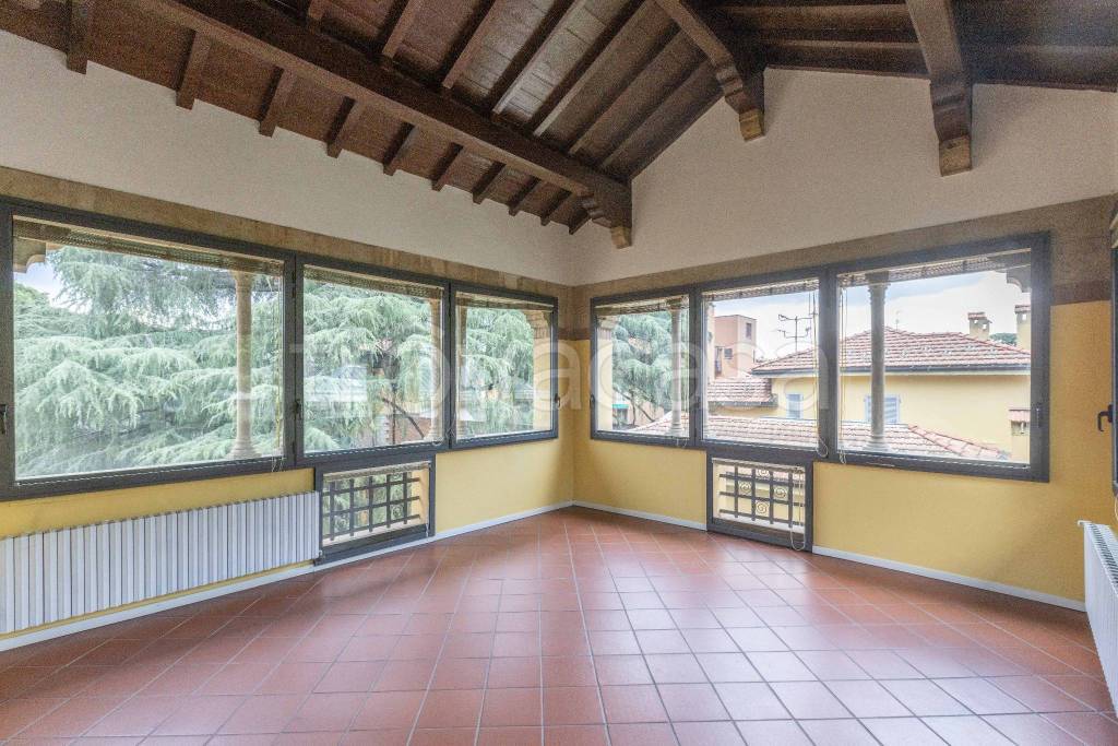 Villa in vendita a Bologna viale Antonio Aldini