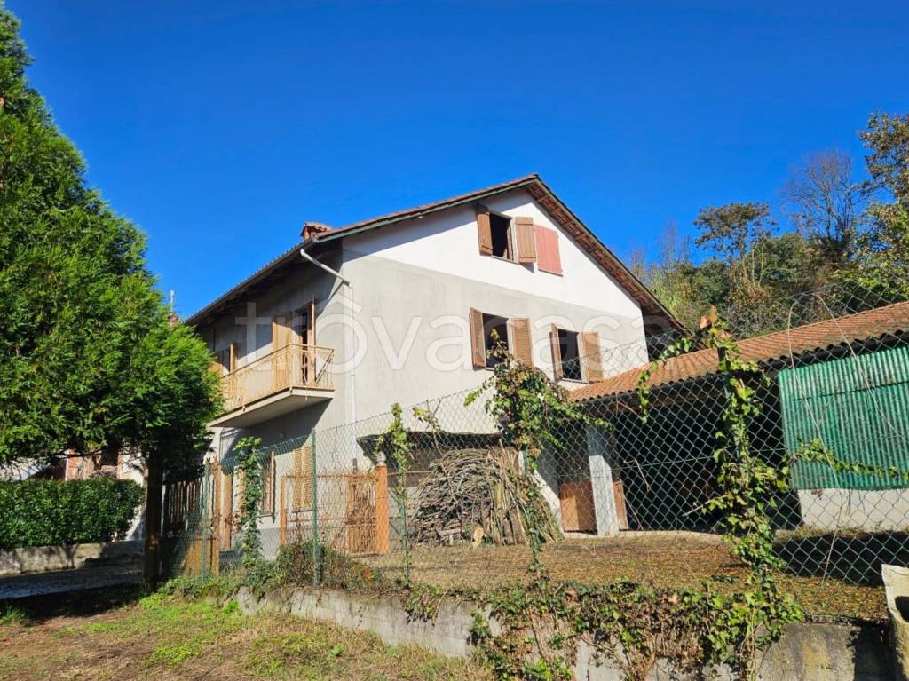 Cascina in vendita ad Aramengo