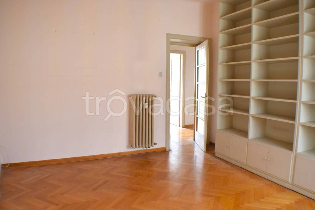 Appartamento in vendita a Trieste viale Gabriele d'Annunzio, 18