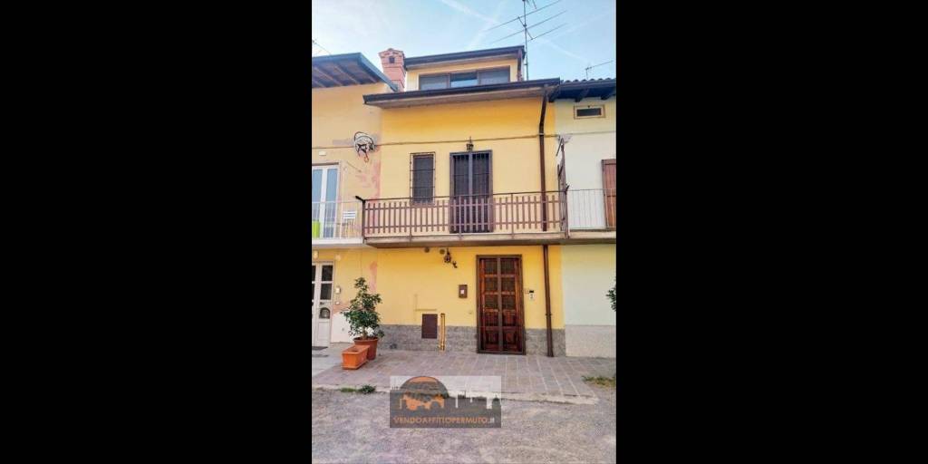 Casa Indipendente in vendita a Bolgare via italia