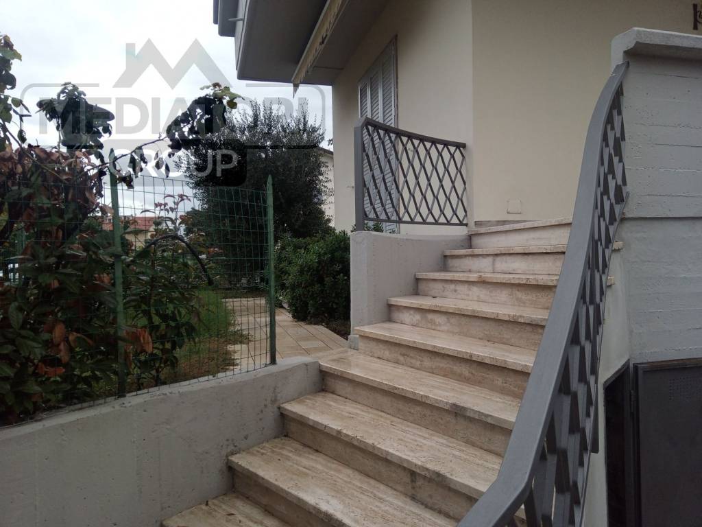 Villa in vendita a Montemurlo