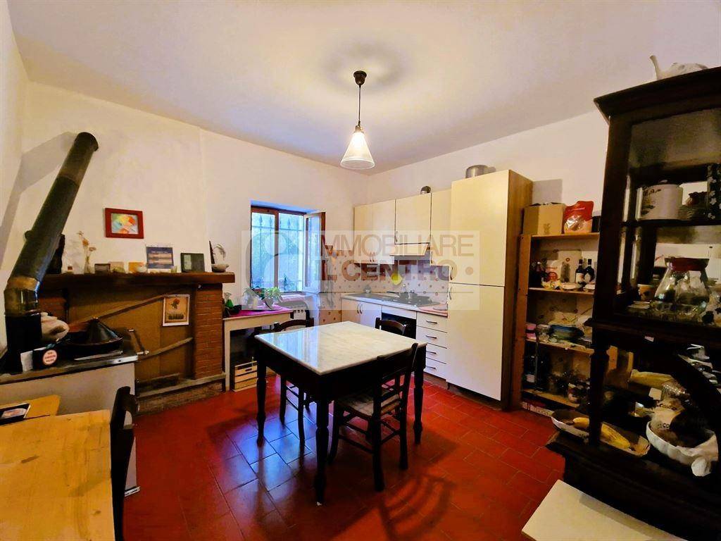 Casa Indipendente in vendita a Sarzana