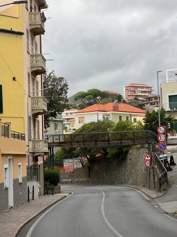 Appartamento in vendita a Celle Ligure via alla Costa