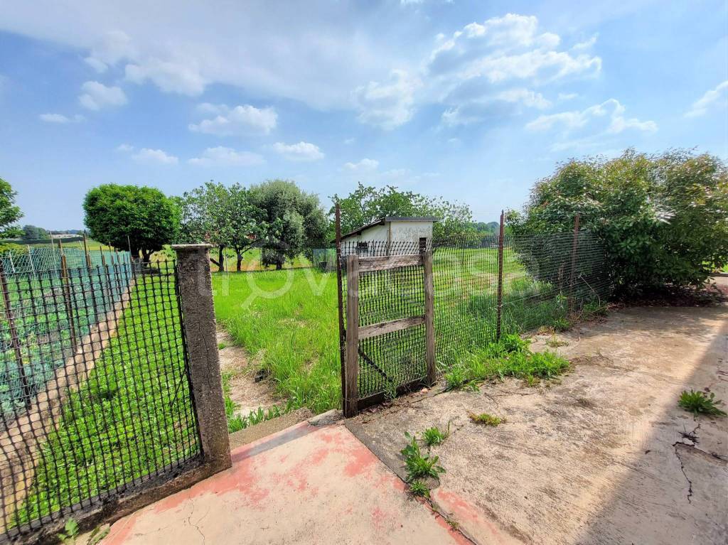 Villa in vendita a Casatenovo frazione Gemella, 2