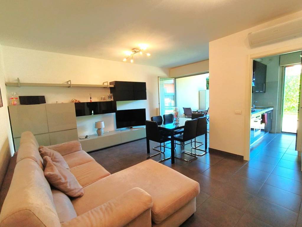 Appartamento in vendita a Verbania