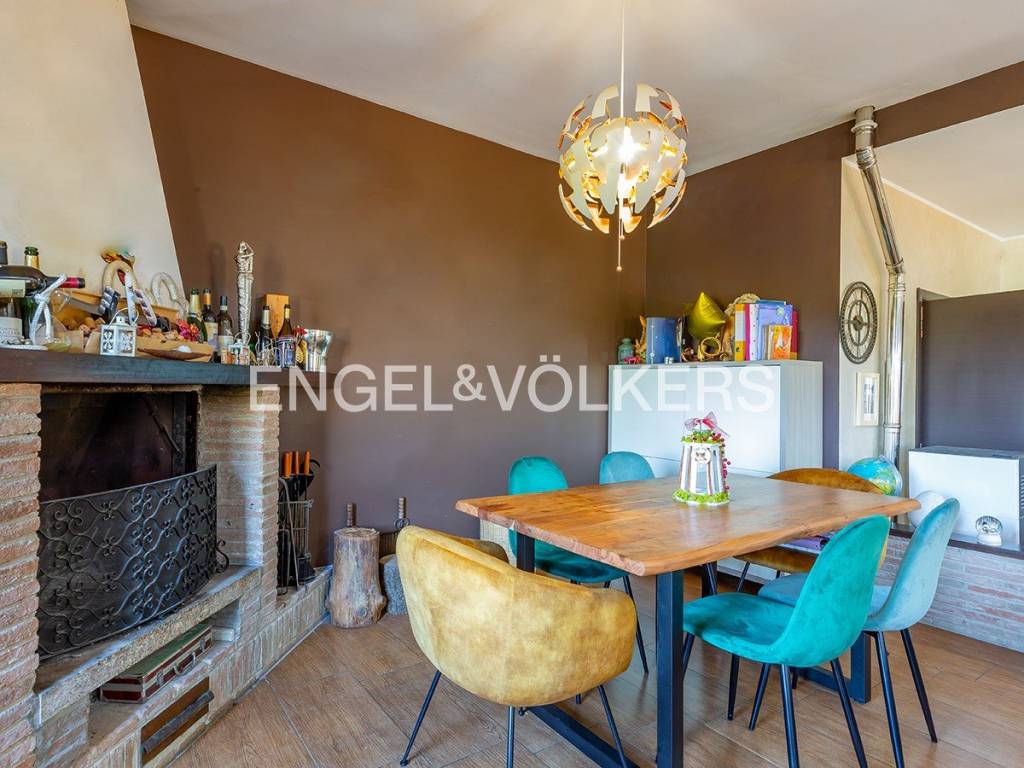 Villa in vendita a Bracciano via dell'Omo Morto