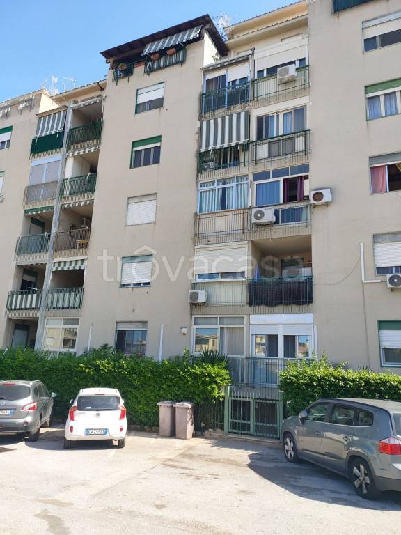 Appartamento in vendita a Capaci via Zima, 16