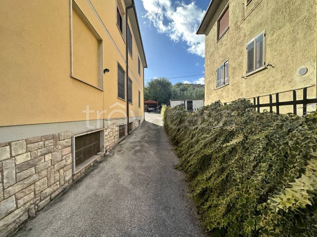 Casa Indipendente in vendita a Terni casa Indipendente Strada della Civitella, 48