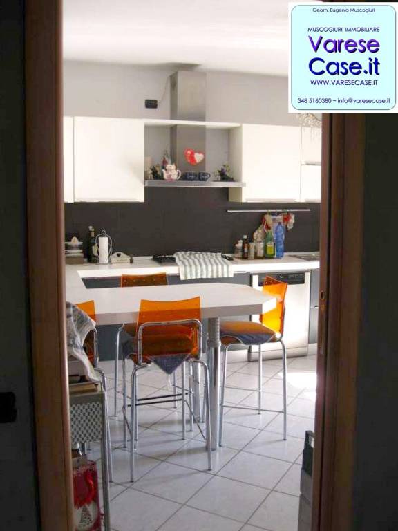 Villa all'asta a Lonate Ceppino via Gioacchino Rossini, 15