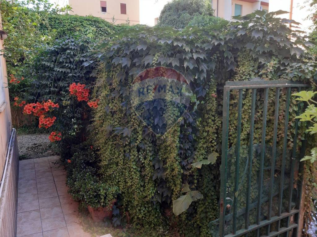 Appartamento in vendita ad Anzio via di Villa Adele, 9