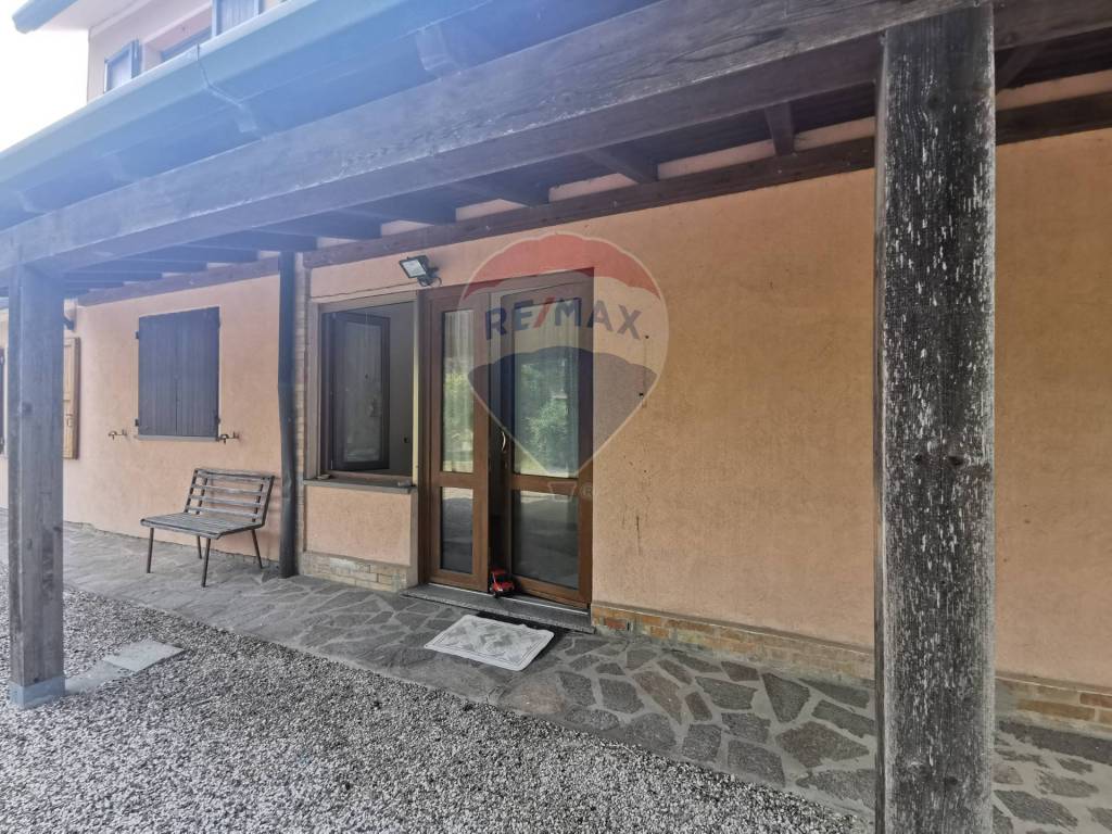 Villa in vendita ad Argenta via del Molinetto, 58