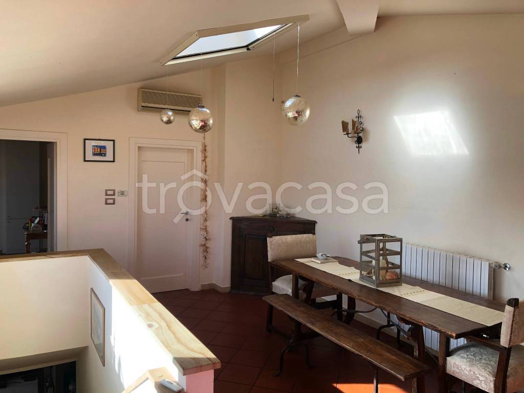 Appartamento in vendita a Livorno via del Pino