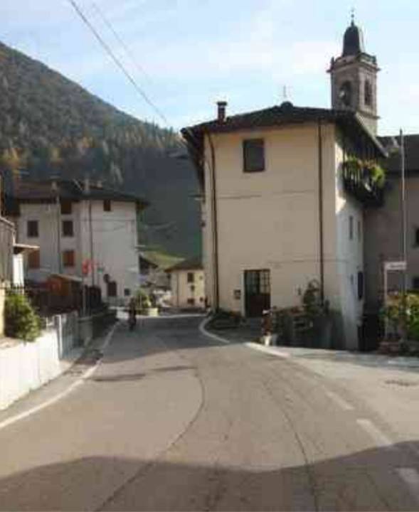 Appartamento all'asta a Ledro frazione Enguiso, via Risorgimento