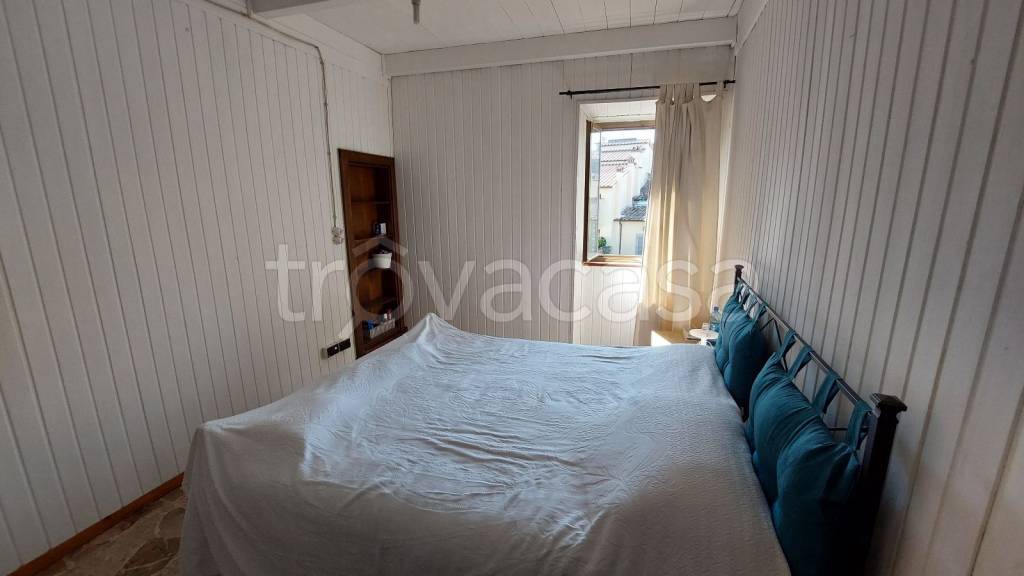Casa Indipendente in vendita ad Arezzo via delle Fosse