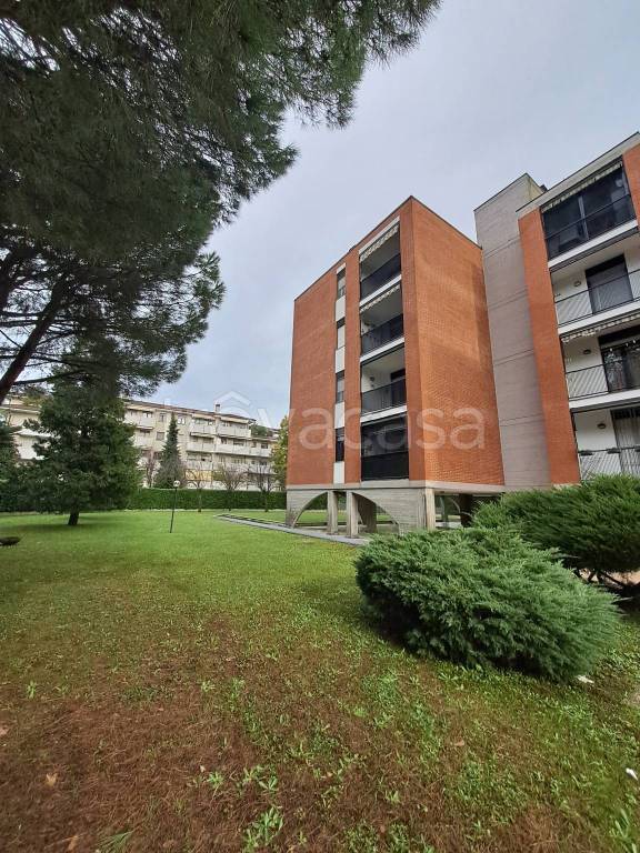 Appartamento in vendita a Busto Garolfo via Antonio Fogazzaro