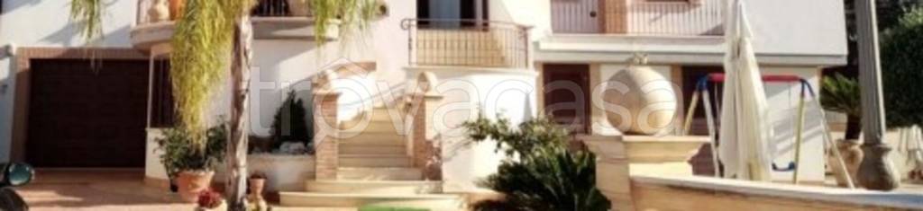 Villa all'asta a Fondi via Gegni, 67