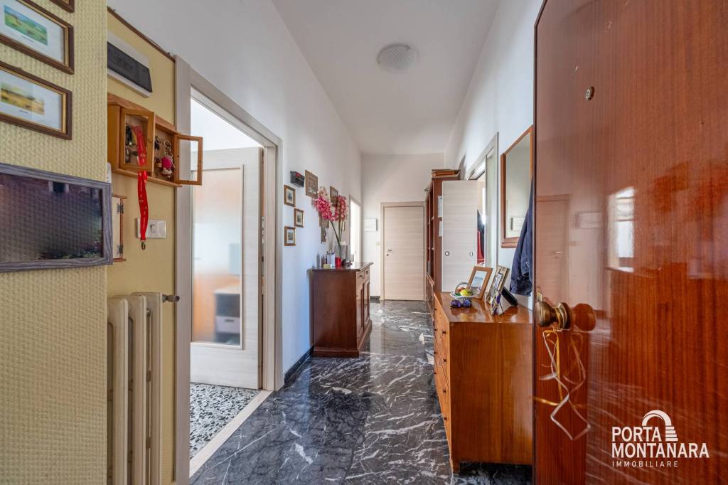 Appartamento in vendita a Rimini via del Crocifisso, 36