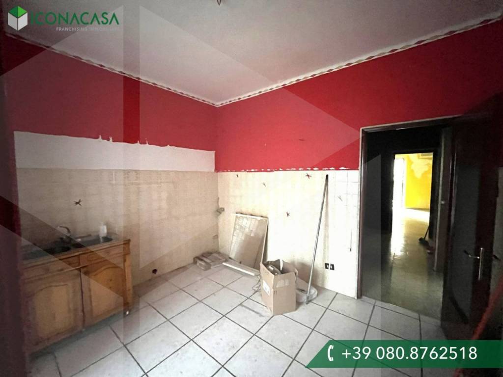 Appartamento in vendita a Bari via Principe Amedeo