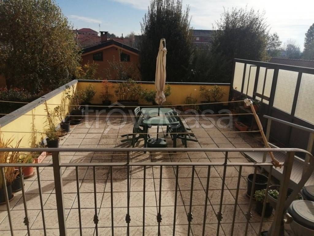 Appartamento in vendita ad Airasca piazza San Bartolomeo